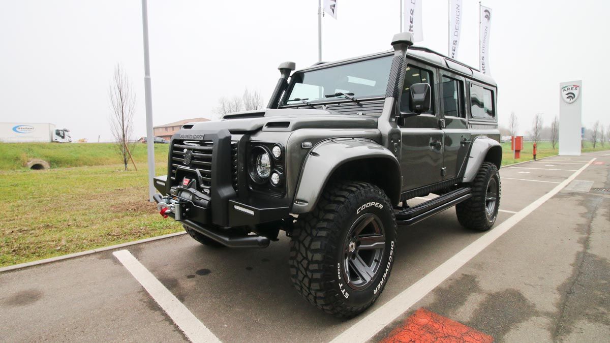 Prueba Land Rover Defender Ares Design: ¡475 CV de pura locura!