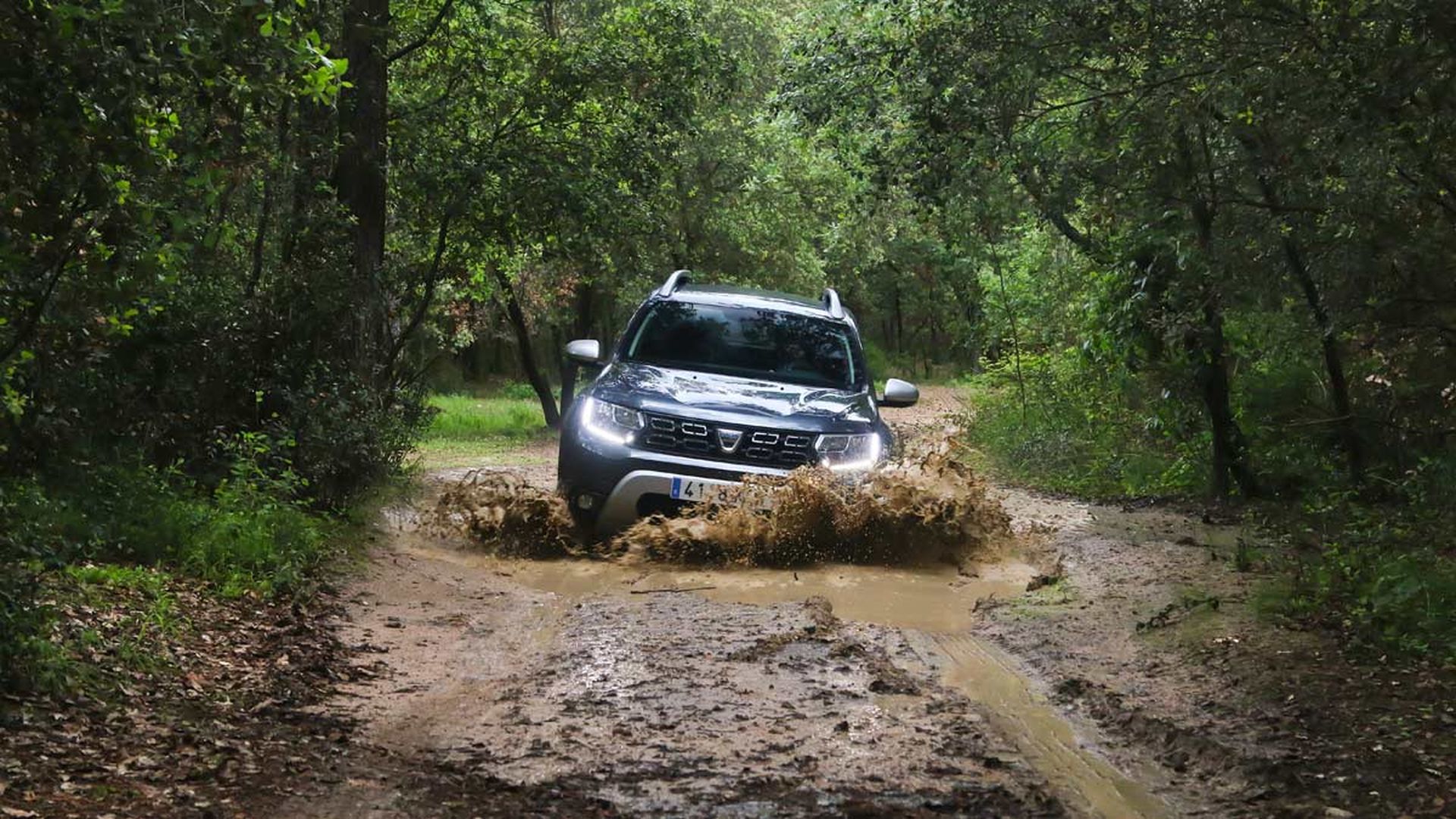 Prueba off-road del Dacia Duster 4x4: ¡un pequeño matagigantes!