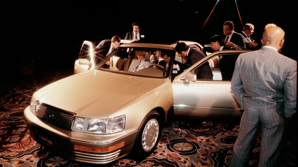Lexus cumple 30 años, ¿sabes cuál fue su primer modelo?