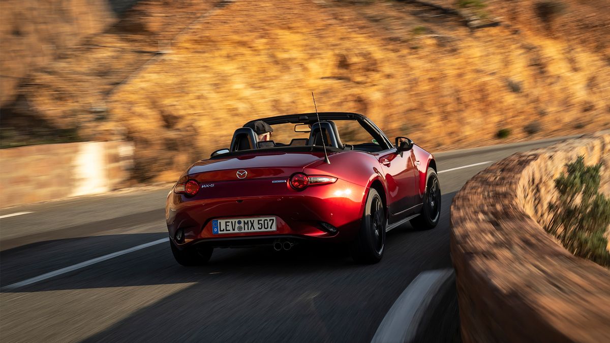 Prueba del Mazda MX-5: un descapotable disfrutable, pero de paseo