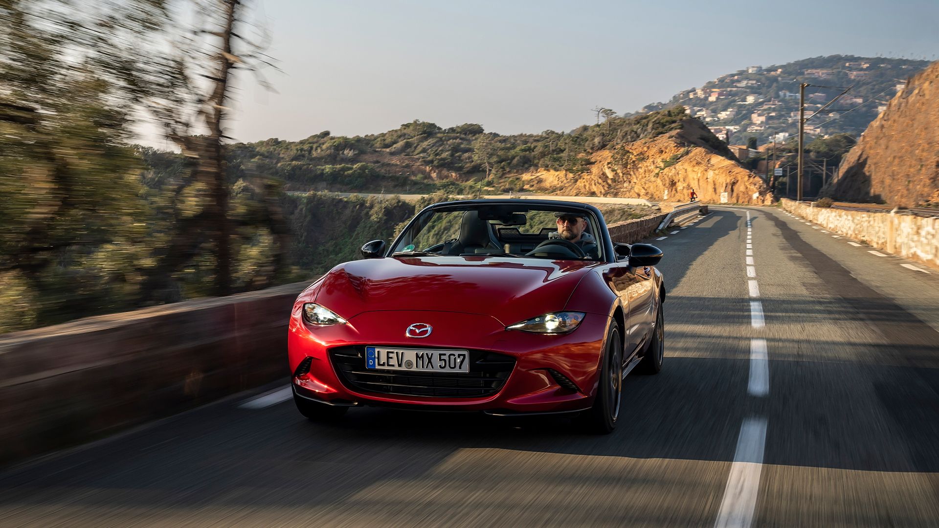 Prueba del Mazda MX-5: un descapotable disfrutable, pero de paseo