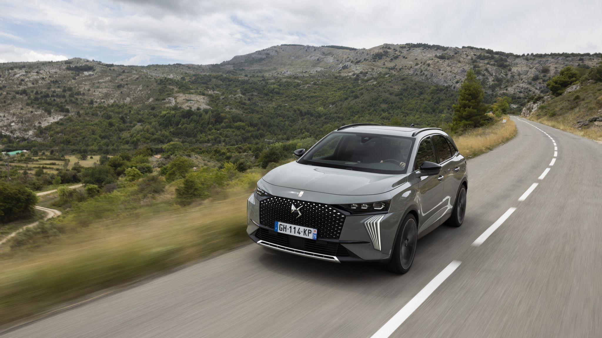 Prueba del DS7 E-TENSE 300 4X4: un SUV equilibrado y marcado por el confort