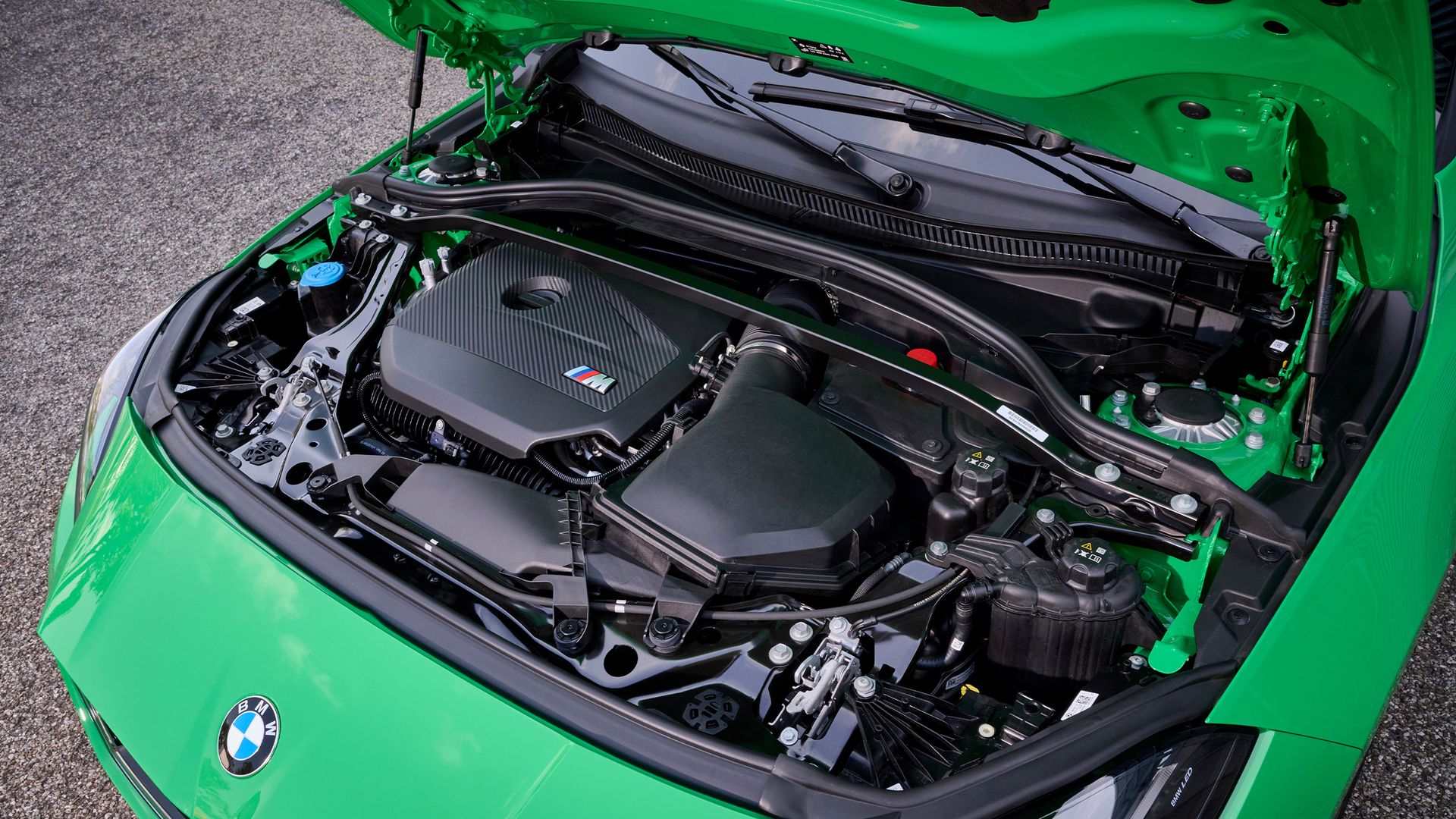 Prueba del BMW M135: el compacto deportivo de 300 CV no se rinde