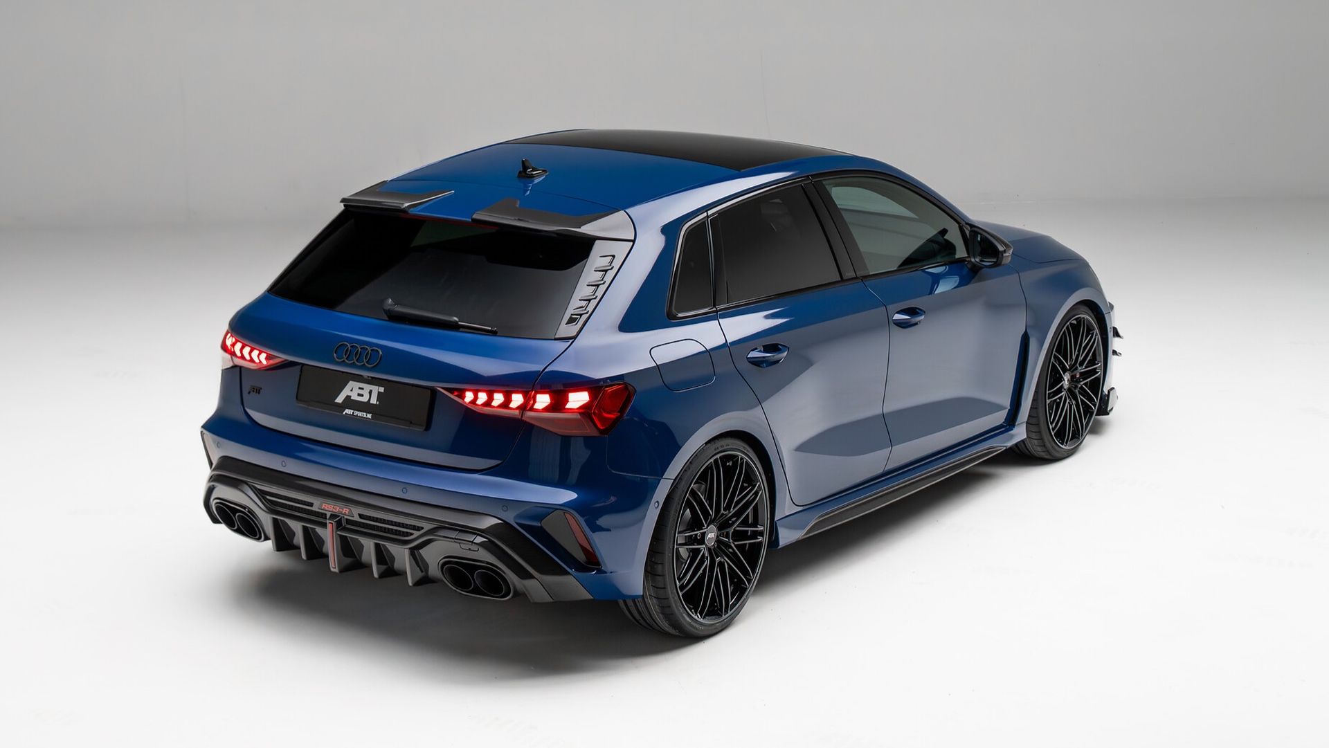 El ABT RS3-R es el compacto superdeportivo que ataca de nuevo con todos ...